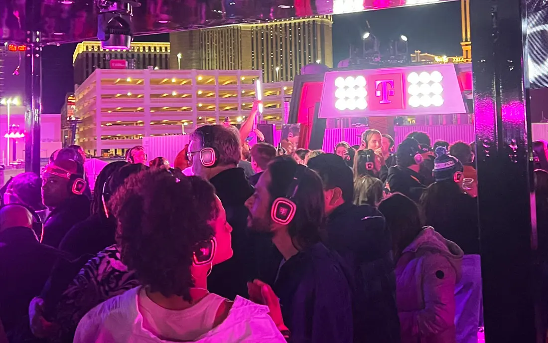 Formula 1 Las Vegas Grand Prix 2025: Fan Zone Silent Discos - Sound Off